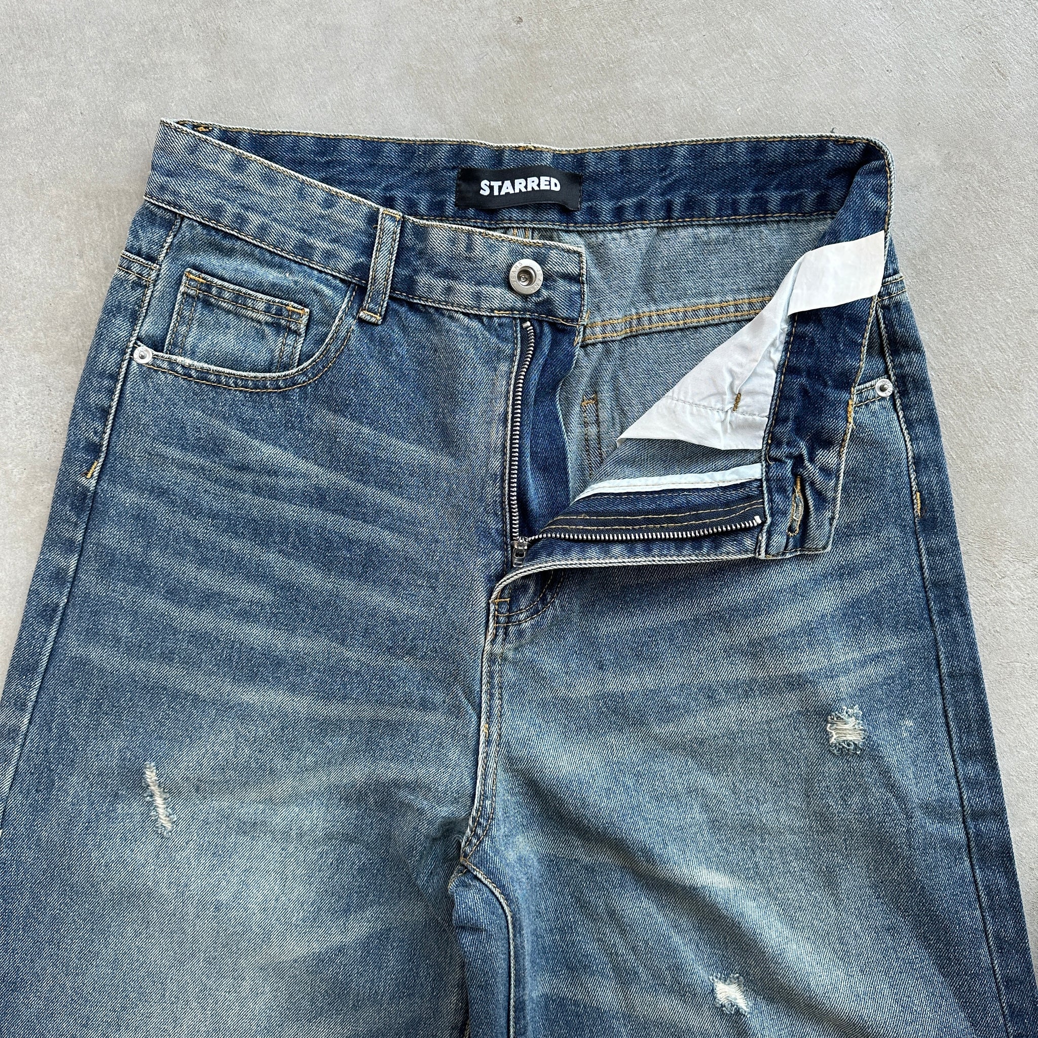 Blue Distressed Denim – Starred